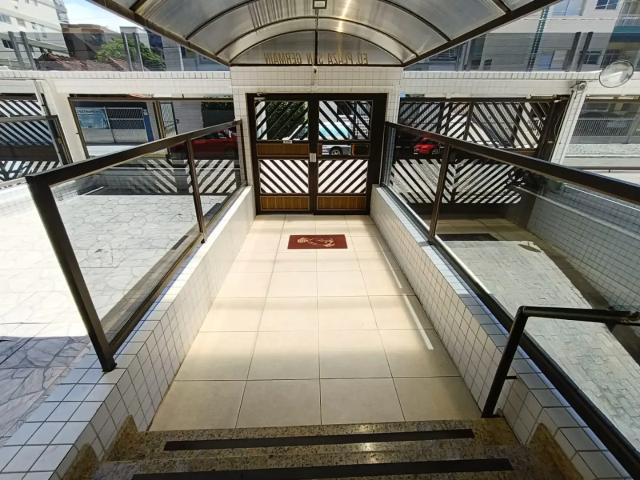 Apartamento para Venda em Praia Grande/SP Guilhermina 2 Quartos