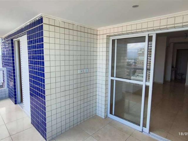 Apartamento para Venda em Praia Grande/SP Guilhermina 2 Quartos