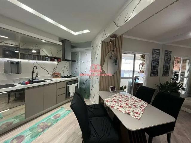 Apartamento para Venda em Praia Grande/SP Guilhermina 2 Quartos