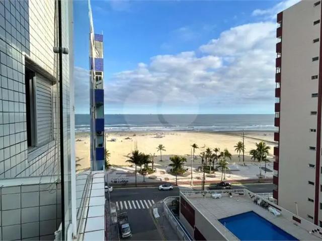 Apartamento para Venda em Praia Grande/SP Guilhermina 2 Quartos