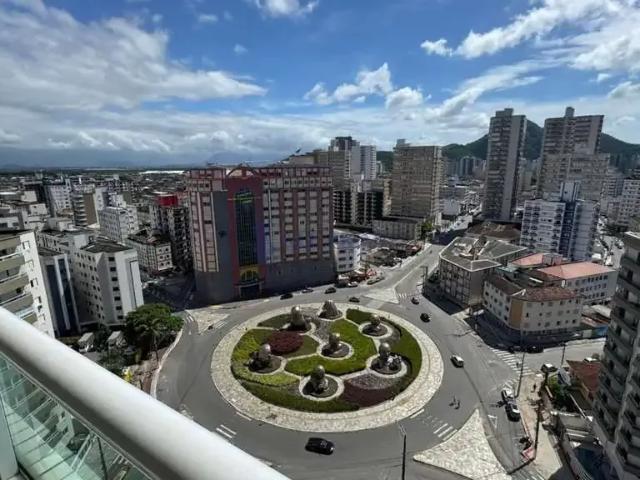 Apartamento para Venda em Praia Grande/SP Guilhermina 4 Quartos