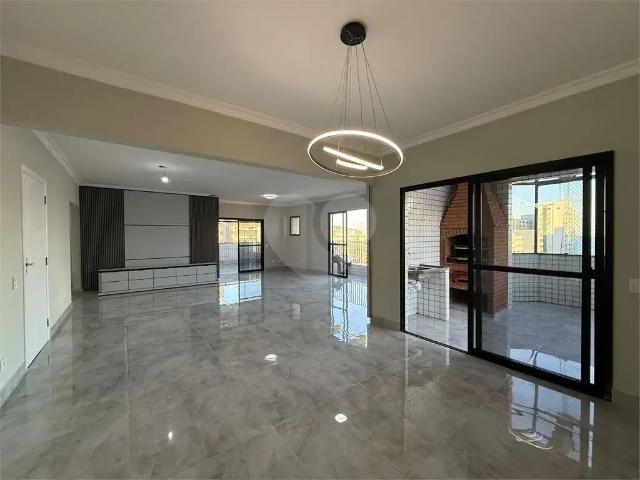 Apartamento para Venda em Praia Grande/SP Guilhermina 4 Quartos