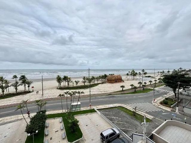 Apartamento para Venda em Praia Grande/SP Tupi 2 Quartos