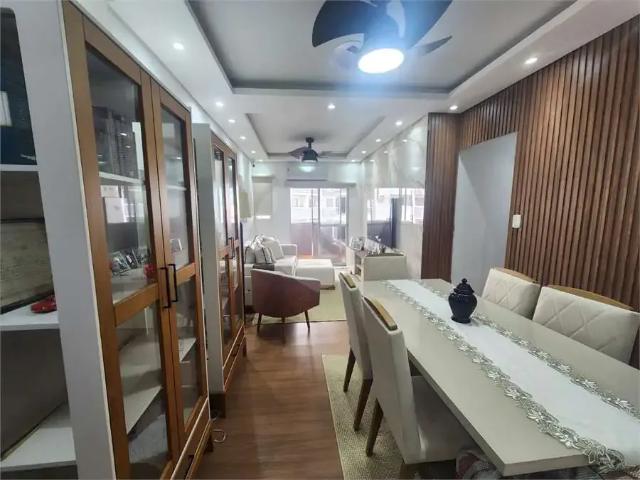 Apartamento para Venda em Praia Grande/SP Tupi 2 Quartos