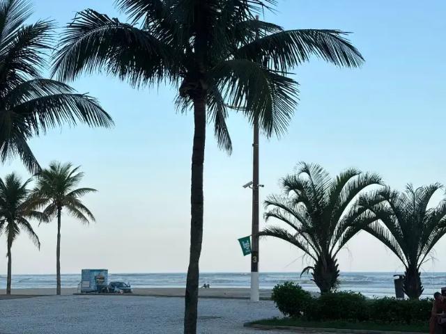 Apartamento para Venda em Praia Grande/SP Vila Mirim 1 Quartos