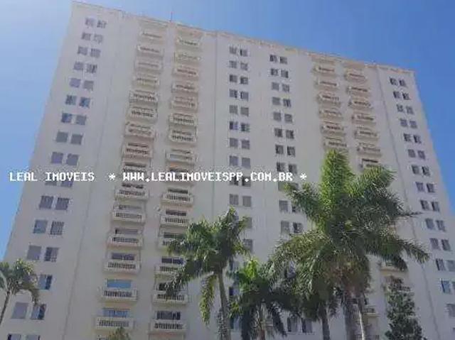 Apartamento para Venda em Presidente Prudente/SP Jardim Rio 400 3 Quartos