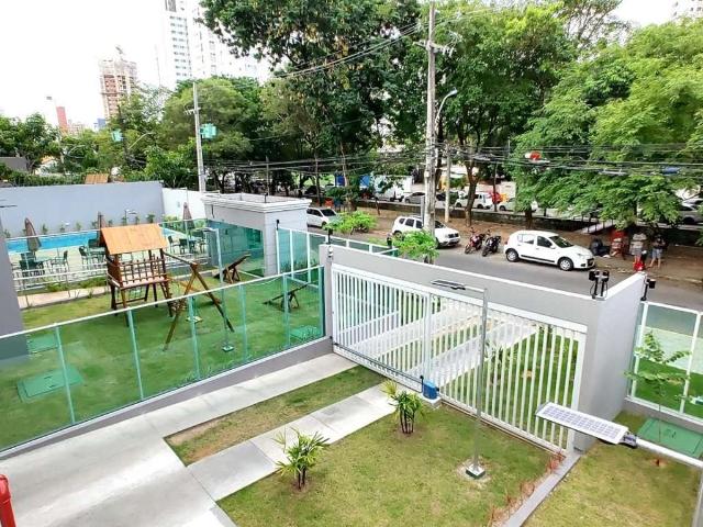 Apartamento para Venda em Recife/PE Madalena 2 Quartos