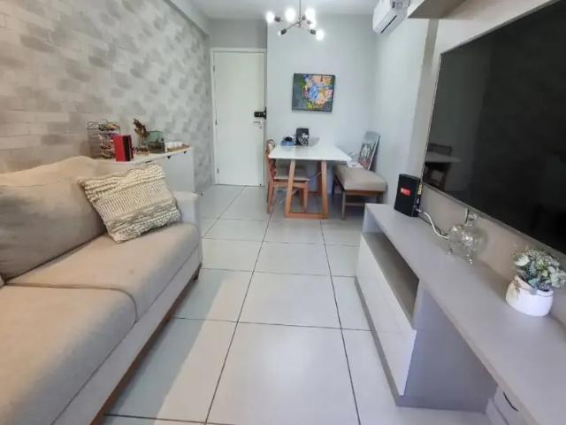 Apartamento para Venda em Recife/PE Aflitos 2 Quartos