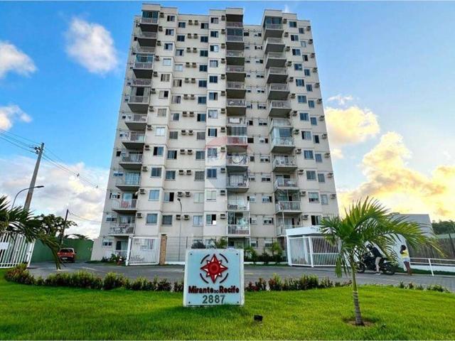 Apartamento para Venda em Recife/PE Barro 2 Quartos