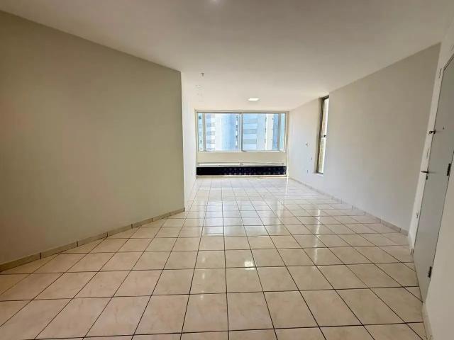Apartamento para Venda em Recife/PE Boa Viagem 3 Quartos