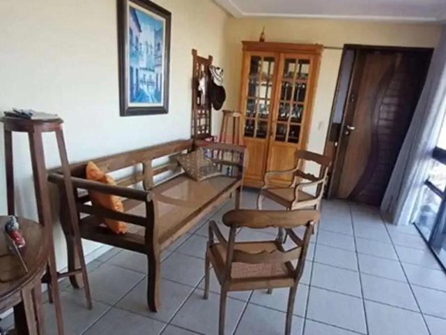 Apartamento para Venda em Recife/PE Casa Amarela 4 Quartos