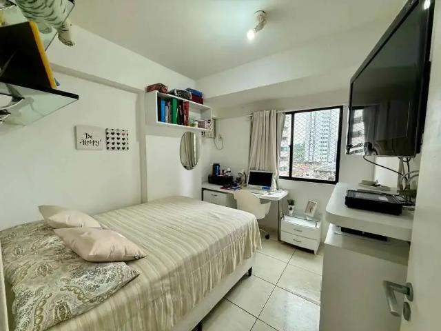 Apartamento para Venda em Recife/PE Casa Amarela 3 Quartos
