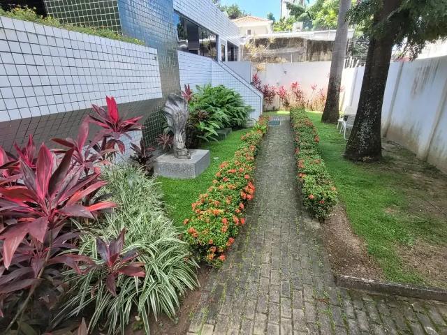 Apartamento para Venda em Recife/PE Casa Forte 2 Quartos