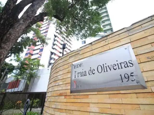 Apartamento para Venda em Recife/PE Espinheiro 3 Quartos