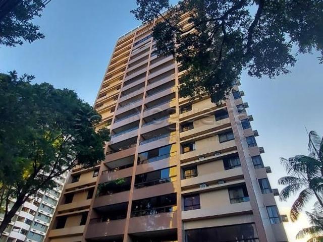 Apartamento para Venda em Recife/PE Espinheiro 4 Quartos