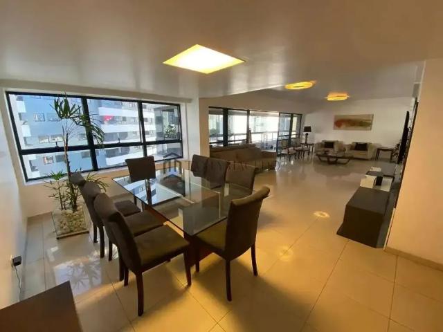 Apartamento para Venda em Recife/PE Graças 4 Quartos