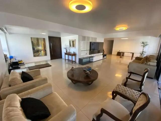 Apartamento para Venda em Recife/PE Graças 4 Quartos