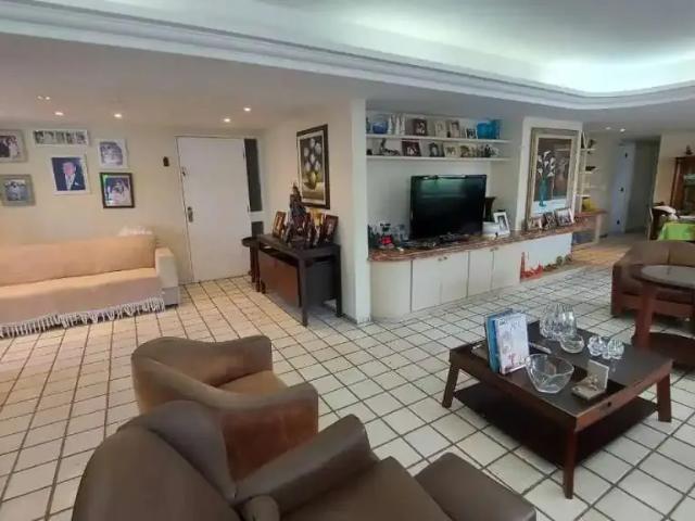 Apartamento para Venda em Recife/PE Graças 4 Quartos