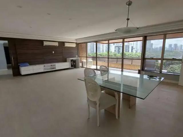 Apartamento para Venda em Recife/PE Graças 4 Quartos