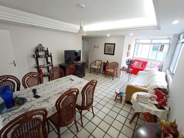 Apartamento para Venda em Recife/PE Graças 2 Quartos