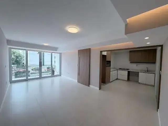 Apartamento para Venda em Recife/PE Graças 3 Quartos