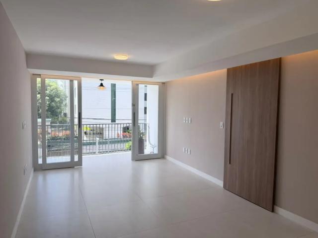 Apartamento para Venda em Recife/PE Graças 3 Quartos