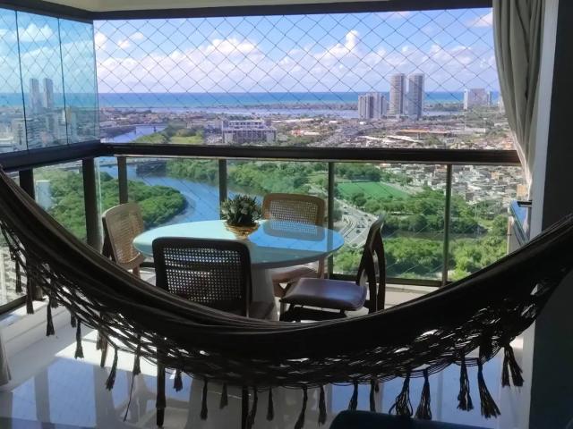 Apartamento para Venda em Recife/PE Ilha do Retiro 3 Quartos