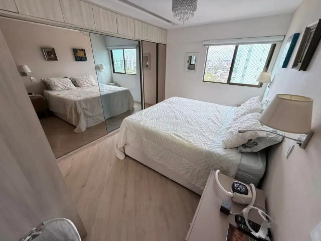 Apartamento para Venda em Recife/PE Ilha do Retiro 4 Quartos