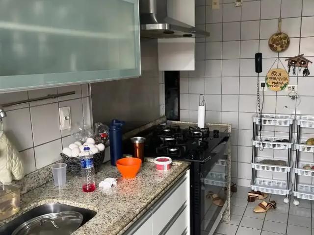 Apartamento para Venda em Recife/PE Ilha do Retiro 4 Quartos