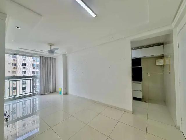 Apartamento para Venda em Recife/PE Imbiribeira 3 Quartos