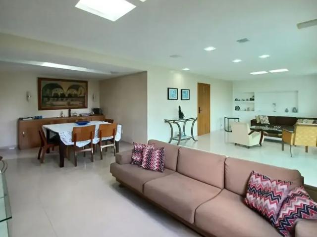 Apartamento para Venda em Recife/PE Jaqueira 4 Quartos