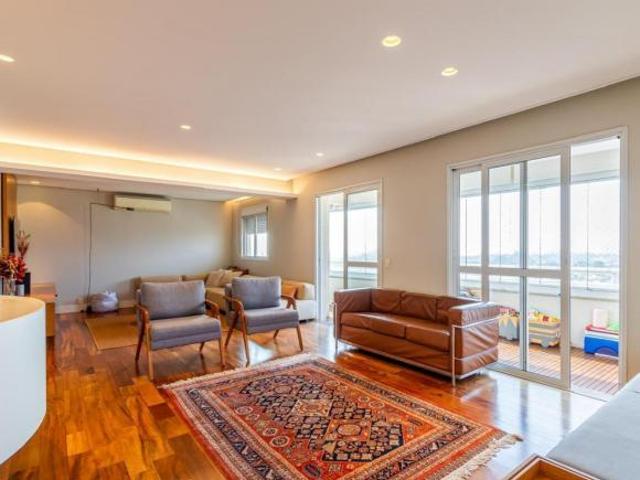 Apartamento para venda em Real Parque com 3 quartos, sendo 3 suítes, 182m²