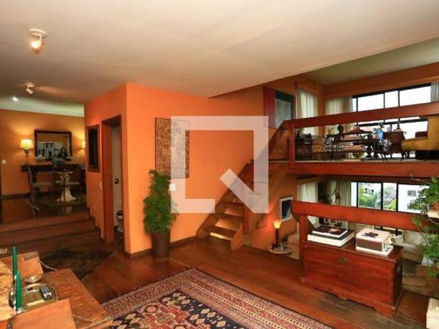 Apartamento para venda em Real Parque de 240.00m² com 3 Quartos, 3 Suites e 4 Garagens