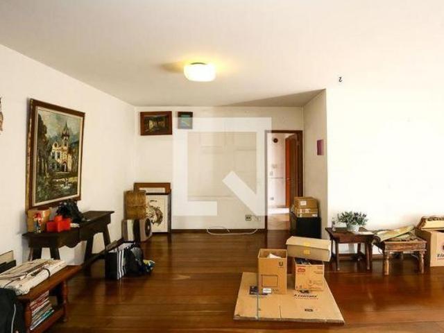 Apartamento para venda em Real Parque de 241.00m² com 3 Quartos, 1 Suite e 3 Garagens