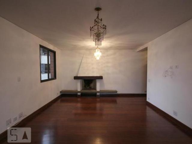Apartamento para venda em Real Parque de 247.00m² com 4 Quartos, 2 Suites e 3 Garagens