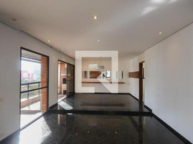 Apartamento para venda em Real Parque de 246.00m² com 4 Quartos, 2 Suites e 4 Garagens