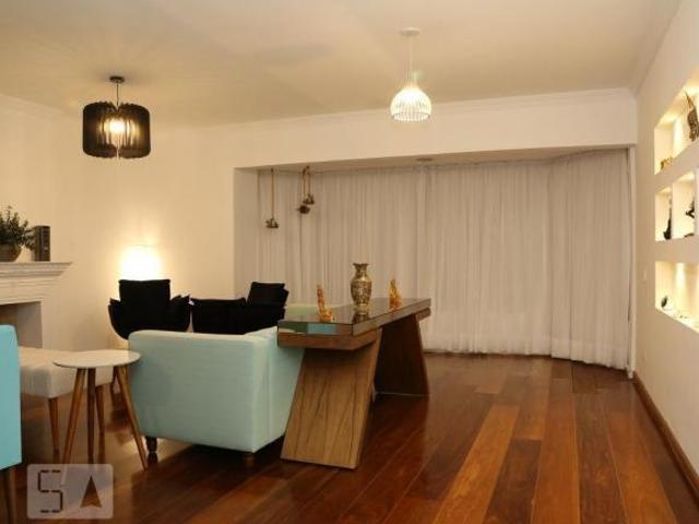Apartamento para venda em Real Parque de 256.00m² com 4 Quartos, 3 Suites e 5 Garagens