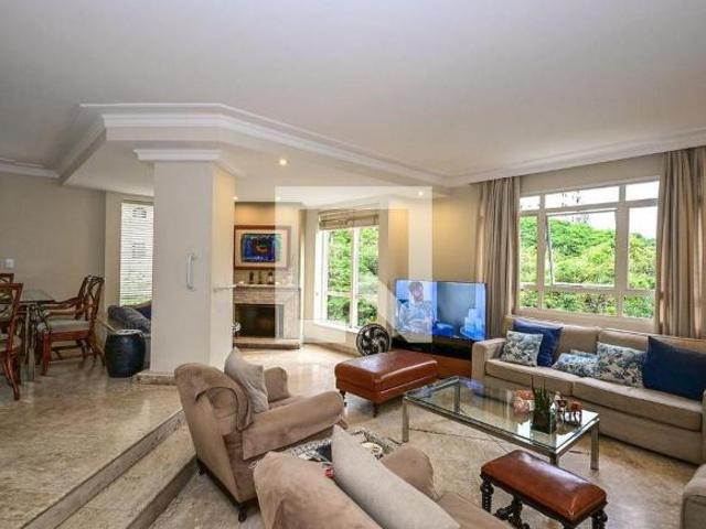 Apartamento para venda em Real Parque de 227.00m² com 4 Quartos, 2 Suites e 4 Garagens