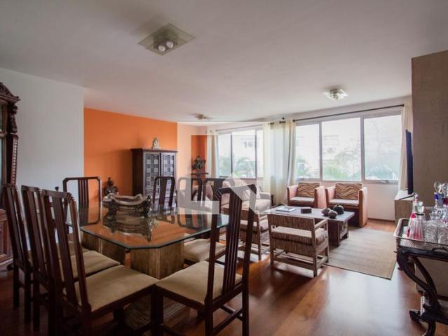 Apartamento para venda em Real Parque em São Paulo São Paulo de 132.00m² com 4 Quartos, 1 Suíte e 2 Garagens