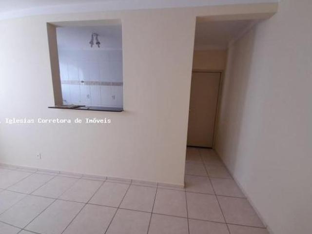 Apartamento para Venda em Ribeirão Preto, Parque São Sebastião, 2 dormitórios, 1 banheiro, 1 vaga