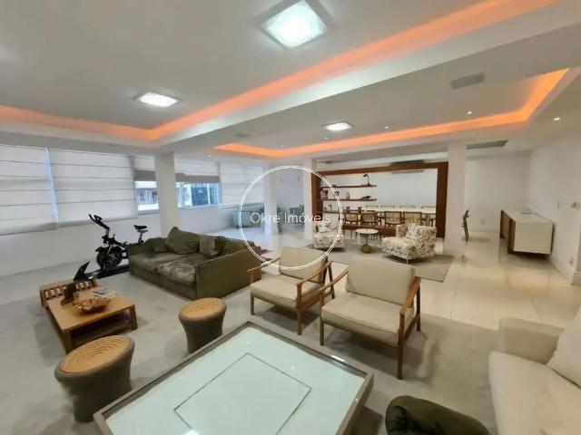 Apartamento para Venda em Rio de Janeiro/RJ Copacabana 4 Quartos