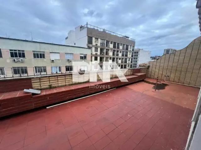 Apartamento para Venda em Rio de Janeiro/RJ Copacabana 4 Quartos