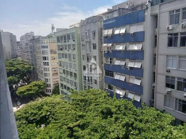 Apartamento para Venda em Rio de Janeiro/RJ Copacabana 4 Quartos