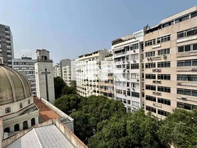 Apartamento para Venda em Rio de Janeiro/RJ Copacabana 4 Quartos