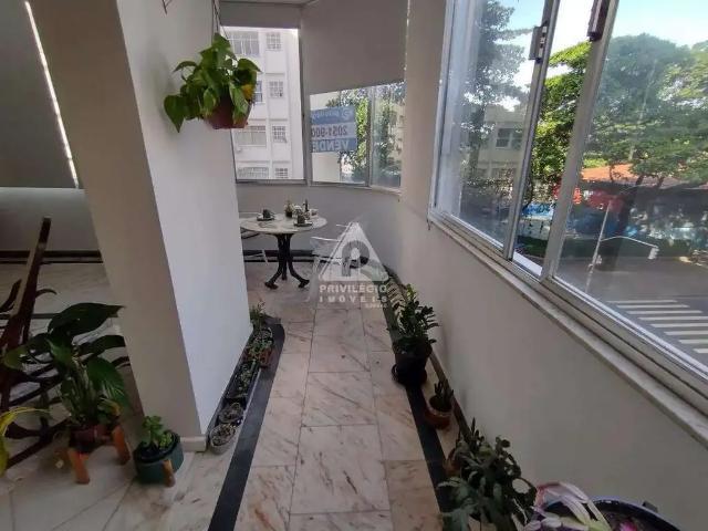 Apartamento para Venda em Rio de Janeiro/RJ Copacabana 4 Quartos