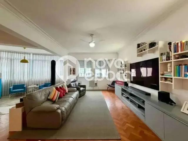 Apartamento para Venda em Rio de Janeiro/RJ Copacabana 4 Quartos