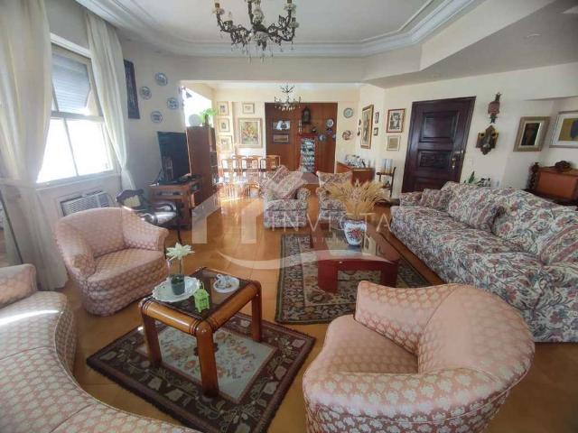 Apartamento para Venda em Rio de Janeiro/RJ Copacabana 4 Quartos