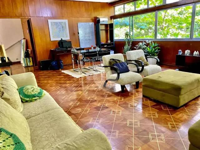 Apartamento para Venda em Rio de Janeiro/RJ Copacabana 4 Quartos