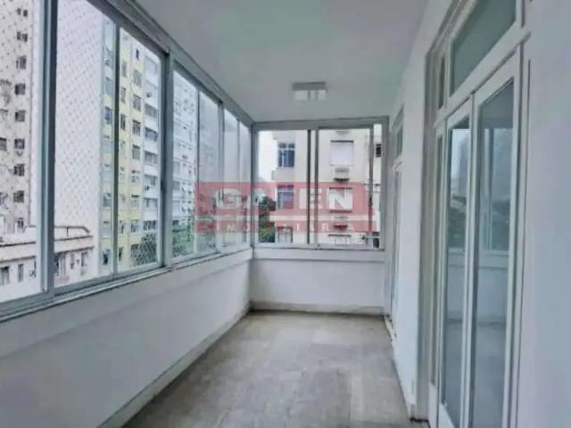 Apartamento para Venda em Rio de Janeiro/RJ Copacabana 4 Quartos