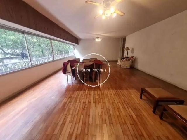 Apartamento para Venda em Rio de Janeiro/RJ Copacabana 4 Quartos
